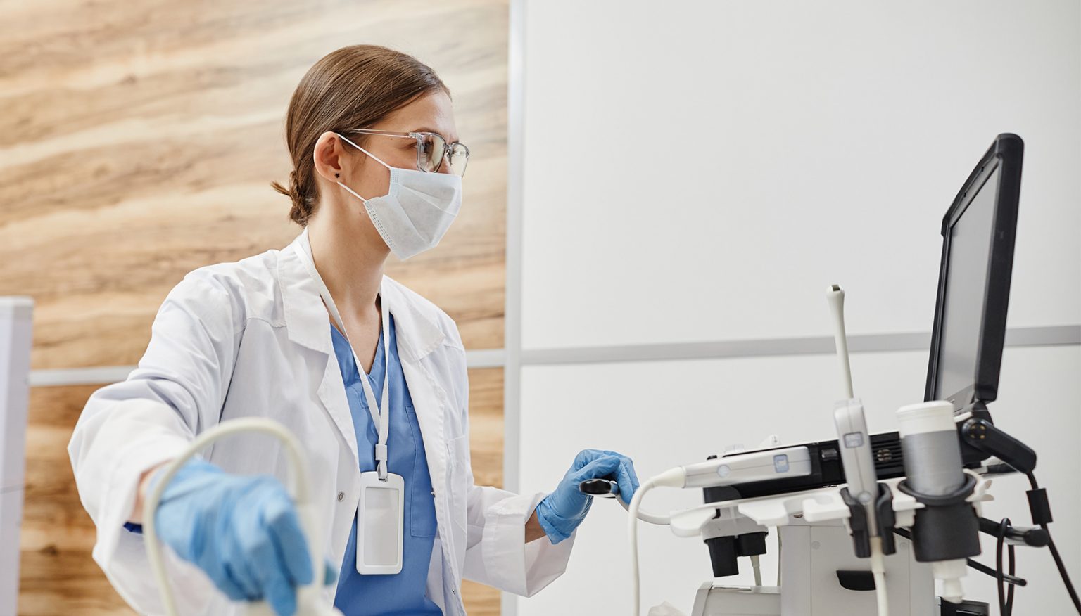 Hiperandrogenizm, czyli schorzenie związane z androgenami