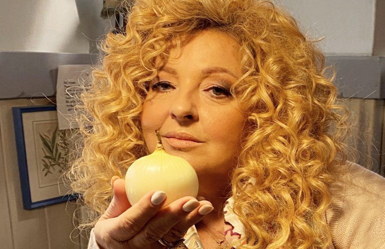Magda Gessler: wirusy grypy przyklejają się do cebuli. Bzdura roku?