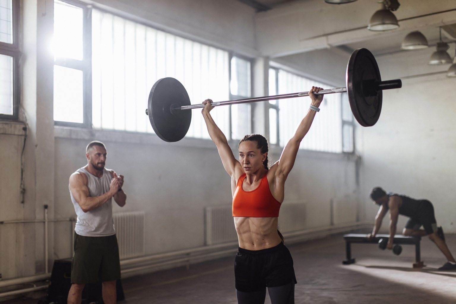 Body pump – co to jest, ćwiczenia, efekty treningu - HelloZdrowie