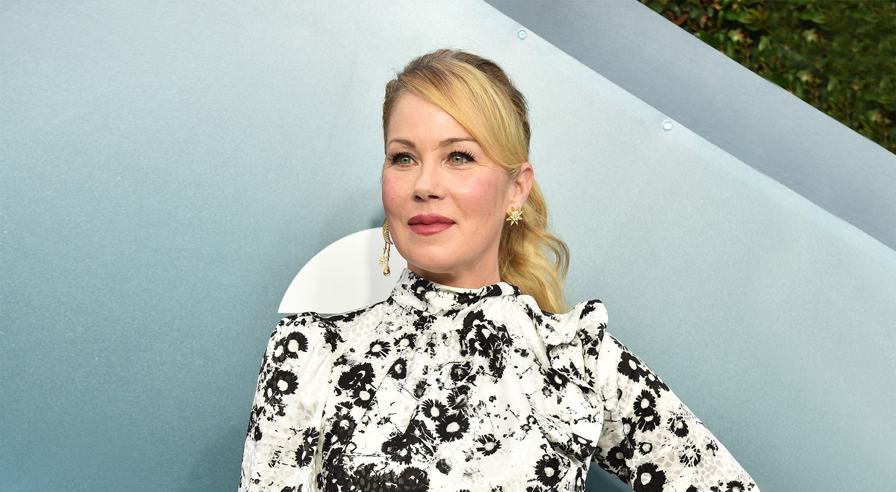 Chora na stwardnienie rozsiane Christina Applegate: "Laski są teraz ...
