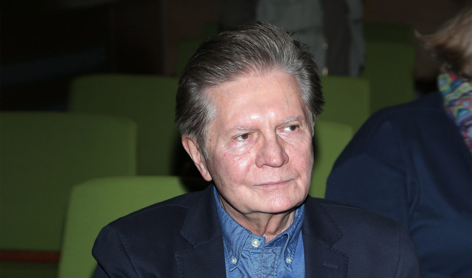 Gęsia stopka – co to jest, jak długo boli, jak wyleczyć stan zapalny ...