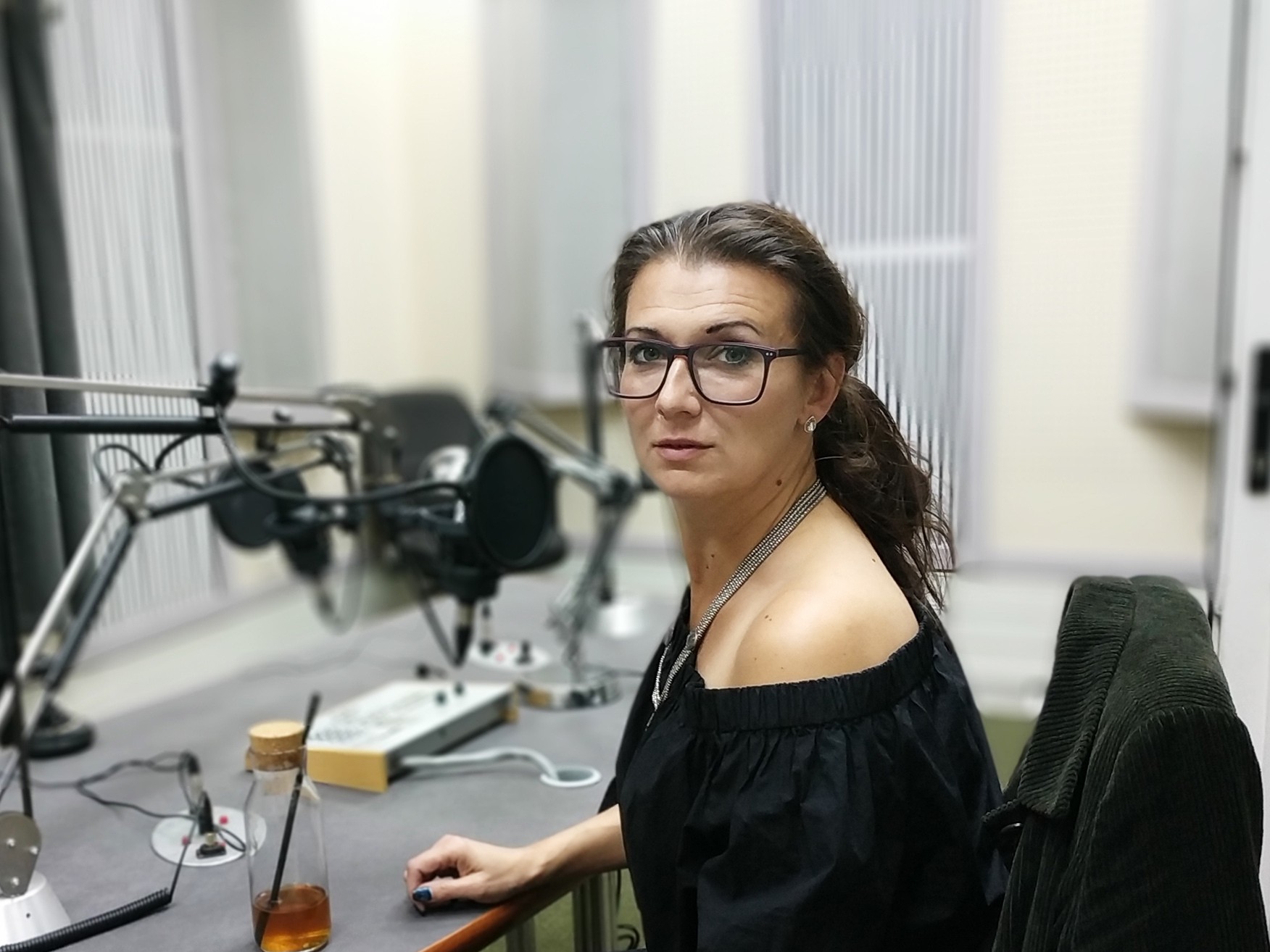 „Profesjonalna ofiara karmi się zainteresowaniem emocjonalnym i ...