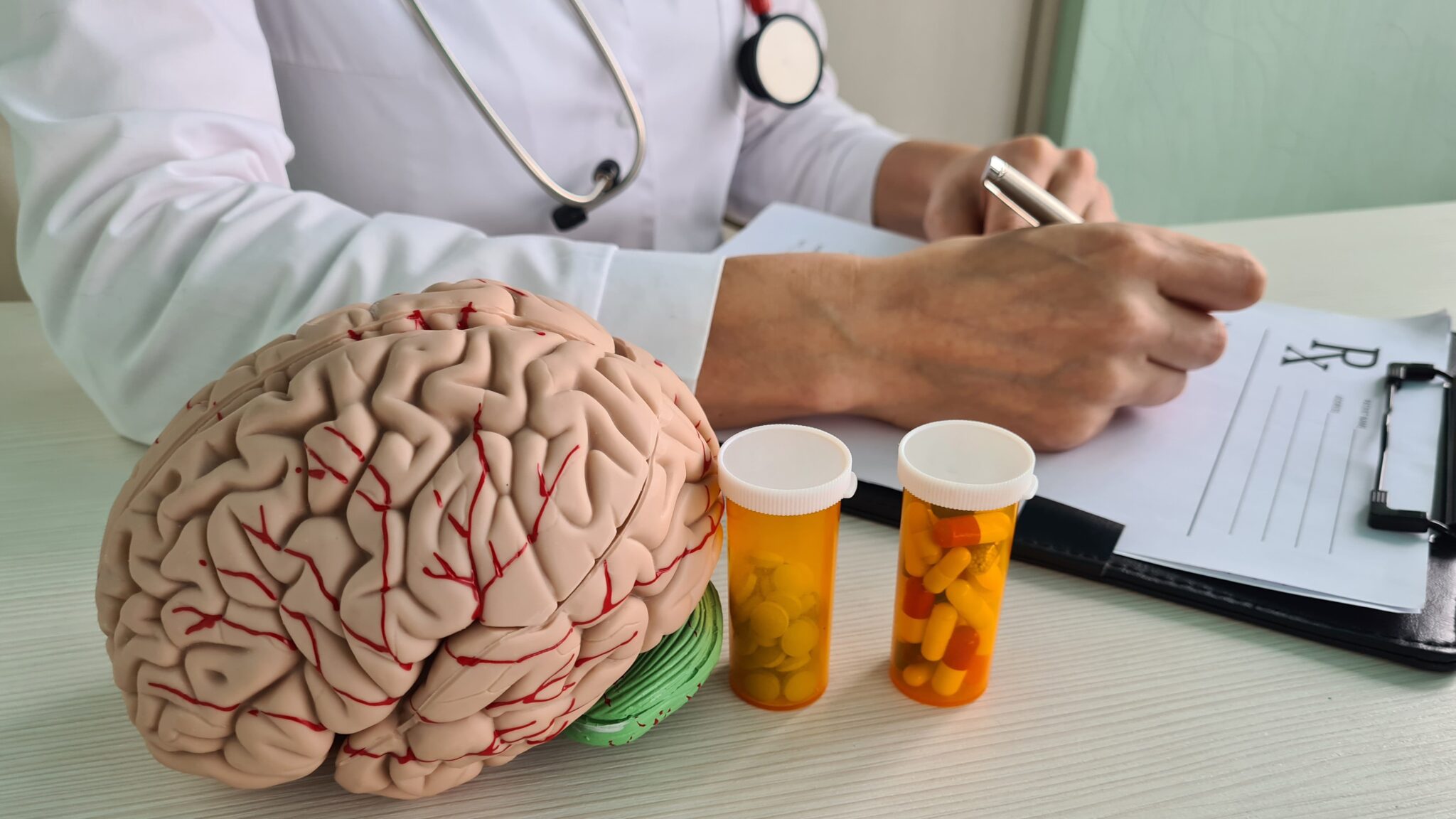 Fluoksetyna - działanie, wskazania, dawkowanie, cena - HelloZdrowie